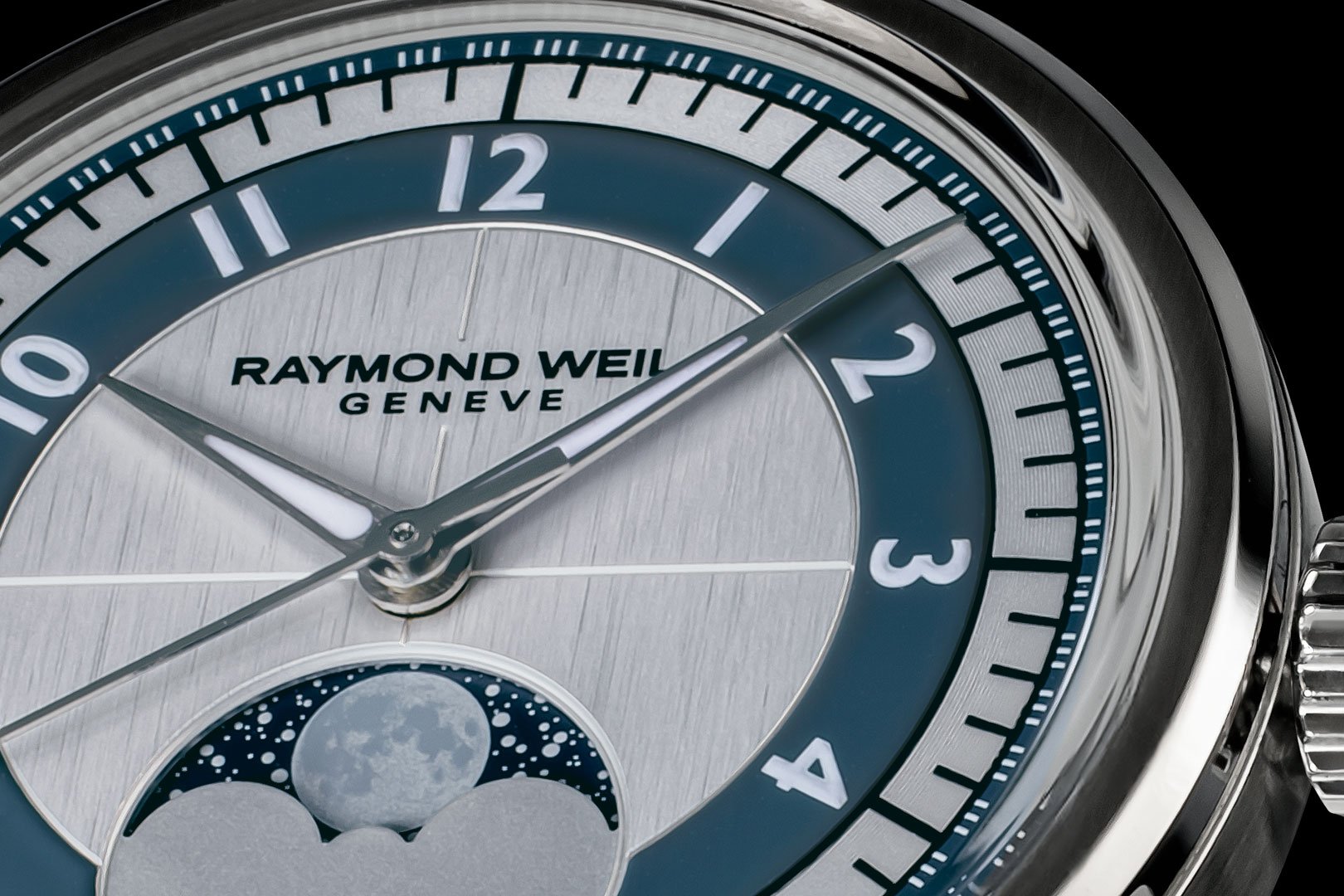 New: A Japan-Exclusive Raymond Weil Millesime Moon Phase