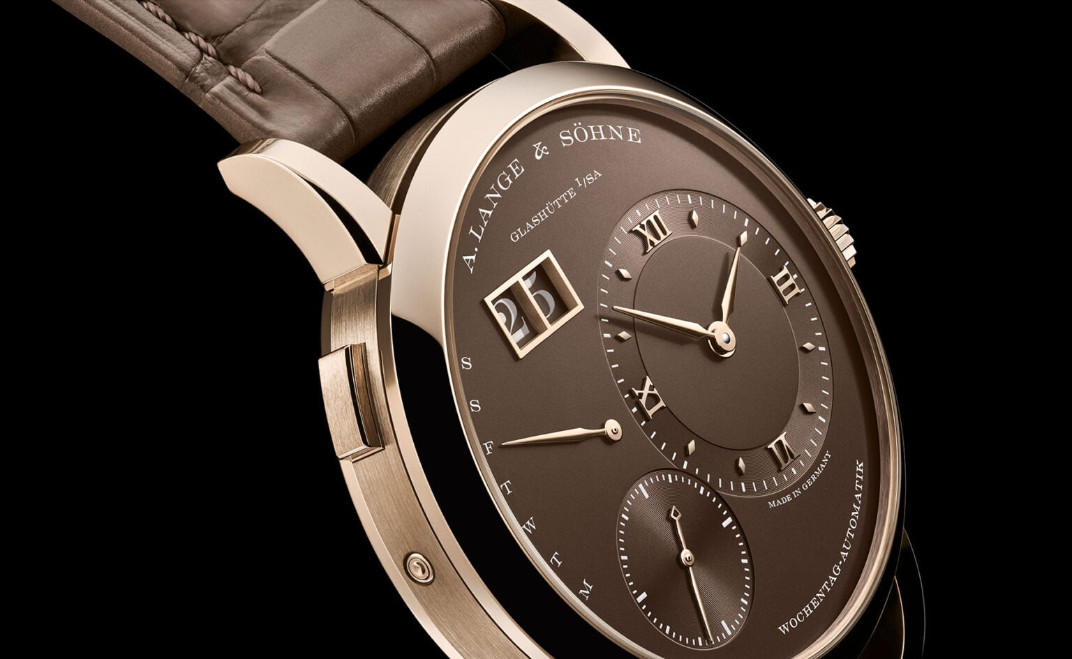 Introducing: The A. Lange & Söhne Lange 1 Daymatic Honeygold