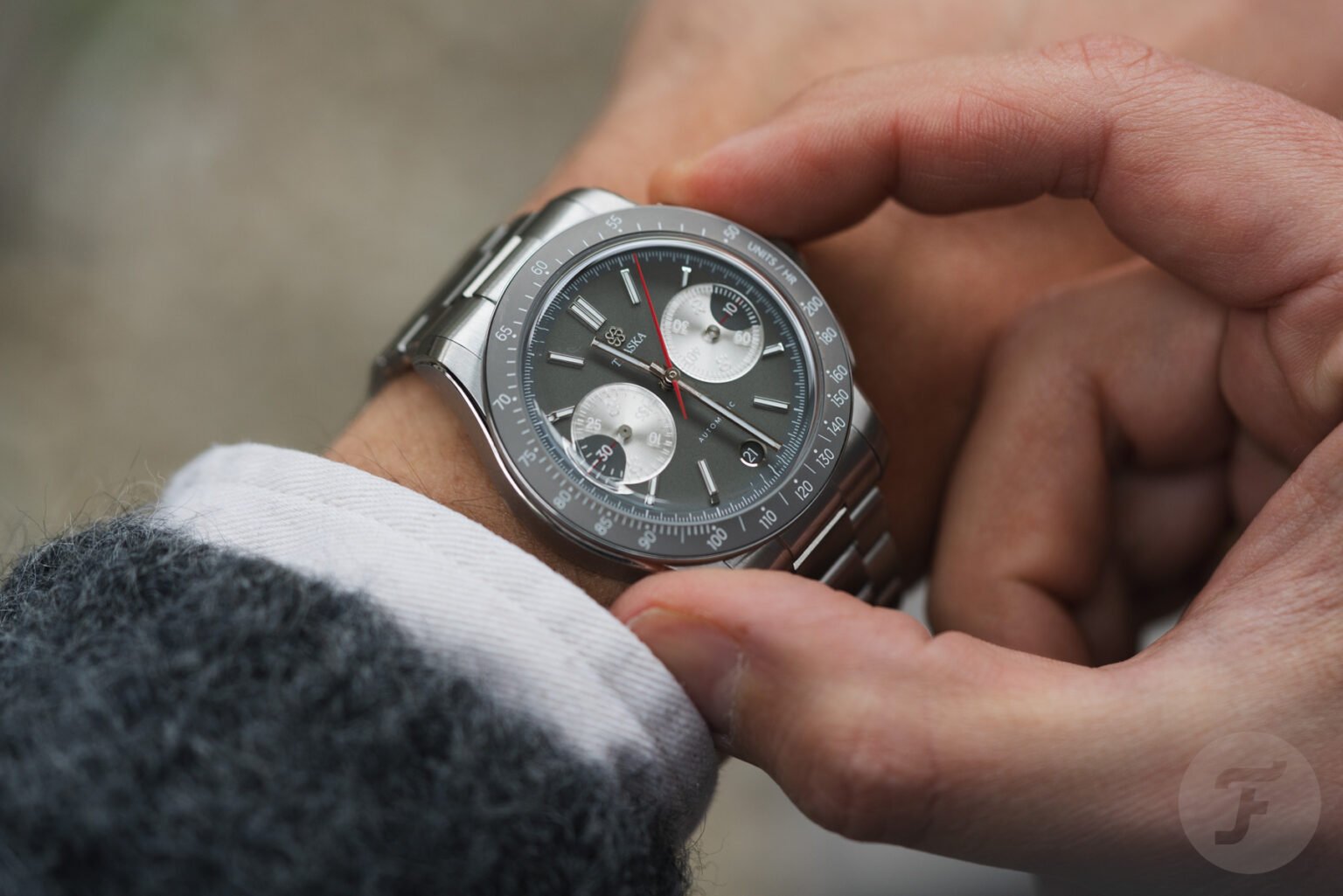 【F】 A Hands-On Introduction To The Traska Chronograph