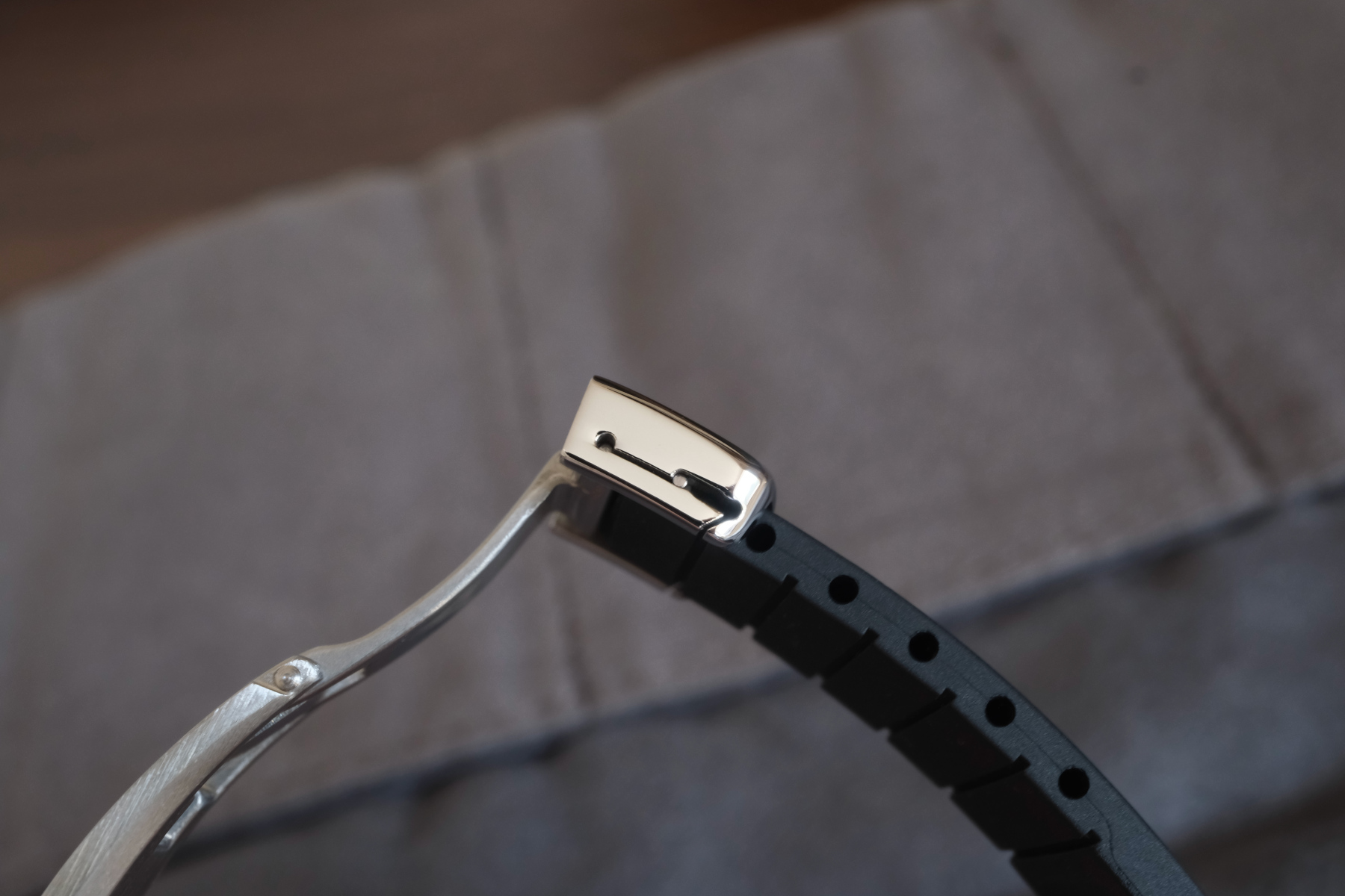 Delugs' Micro-Adjust CTS Deployant Clasp Makes A Big Difference