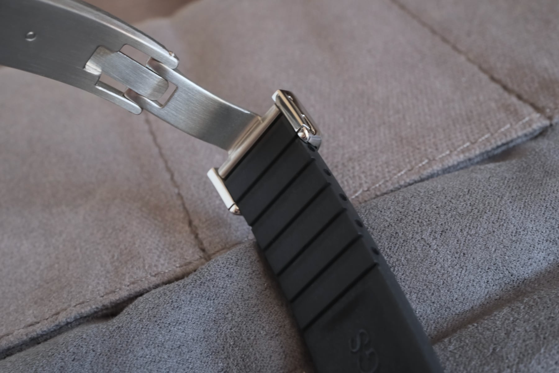 Delugs' Micro-Adjust CTS Deployant Clasp Makes A Big Difference