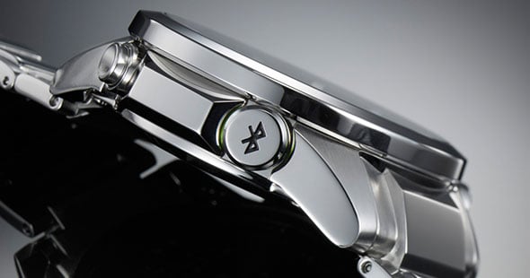 Casio EDIFICE EQB-500 - Be in touch – stay connected!